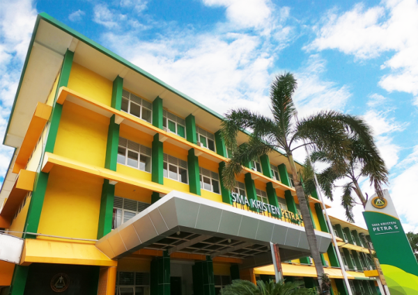 Fasilitas – SMA Kristen Petra 5